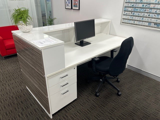 Symmetry Reception Desk *** WAS $3,500 - NOW $1,500 *** Sydney – Equip ...